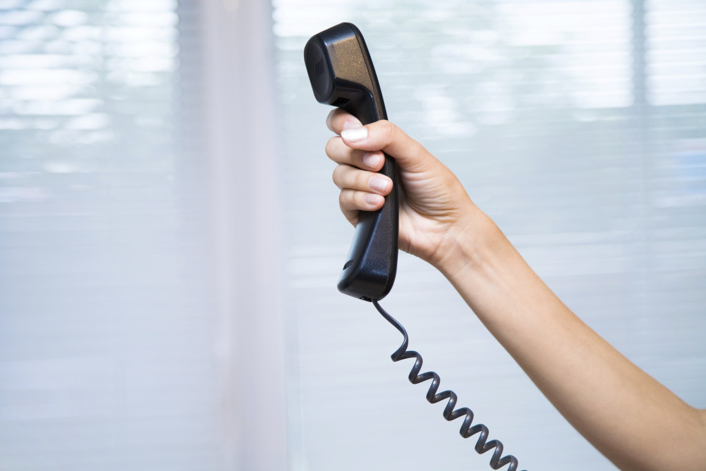 Hold The Phone Stratosphere Networks IT Support Blog Chicago IT hold-the-phone-stratosphere-networks-it-support-blog-chicago-it